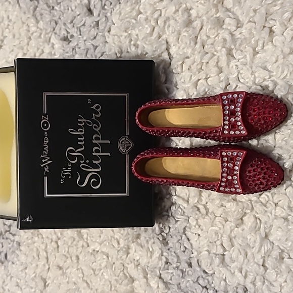 Warner Bros. | Art | Wizard Of Oz Ruby Slippers | Poshmark